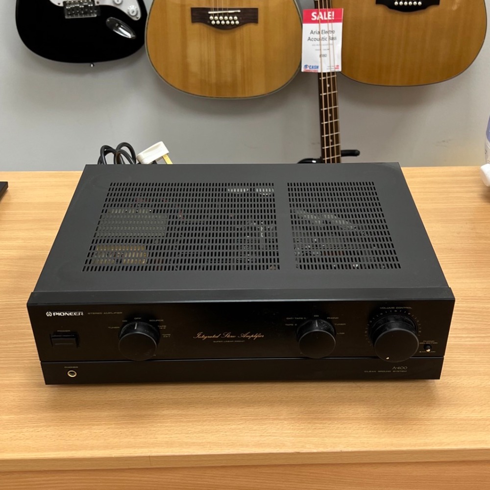 Pre-owned Pioneer A400 Integrated Hifi Amplifier - Own4Less